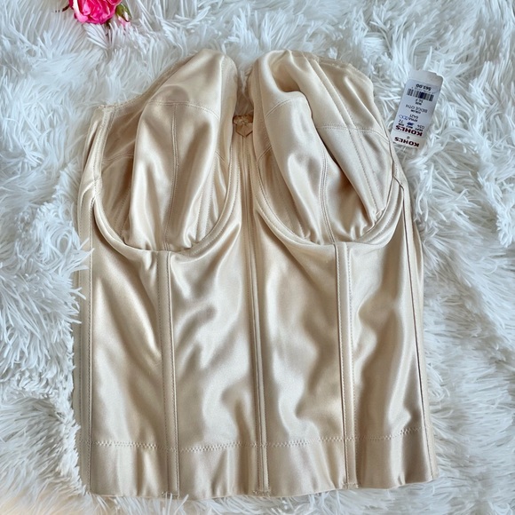 Elila | Intimates & Sleepwear | New With Tags Elila Underwire Strapless ...